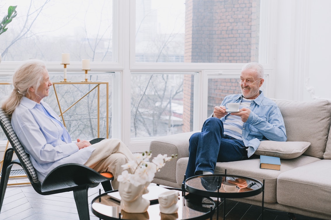 Retirement Village Living – How to Make Friends - GrownUps New Zealand
